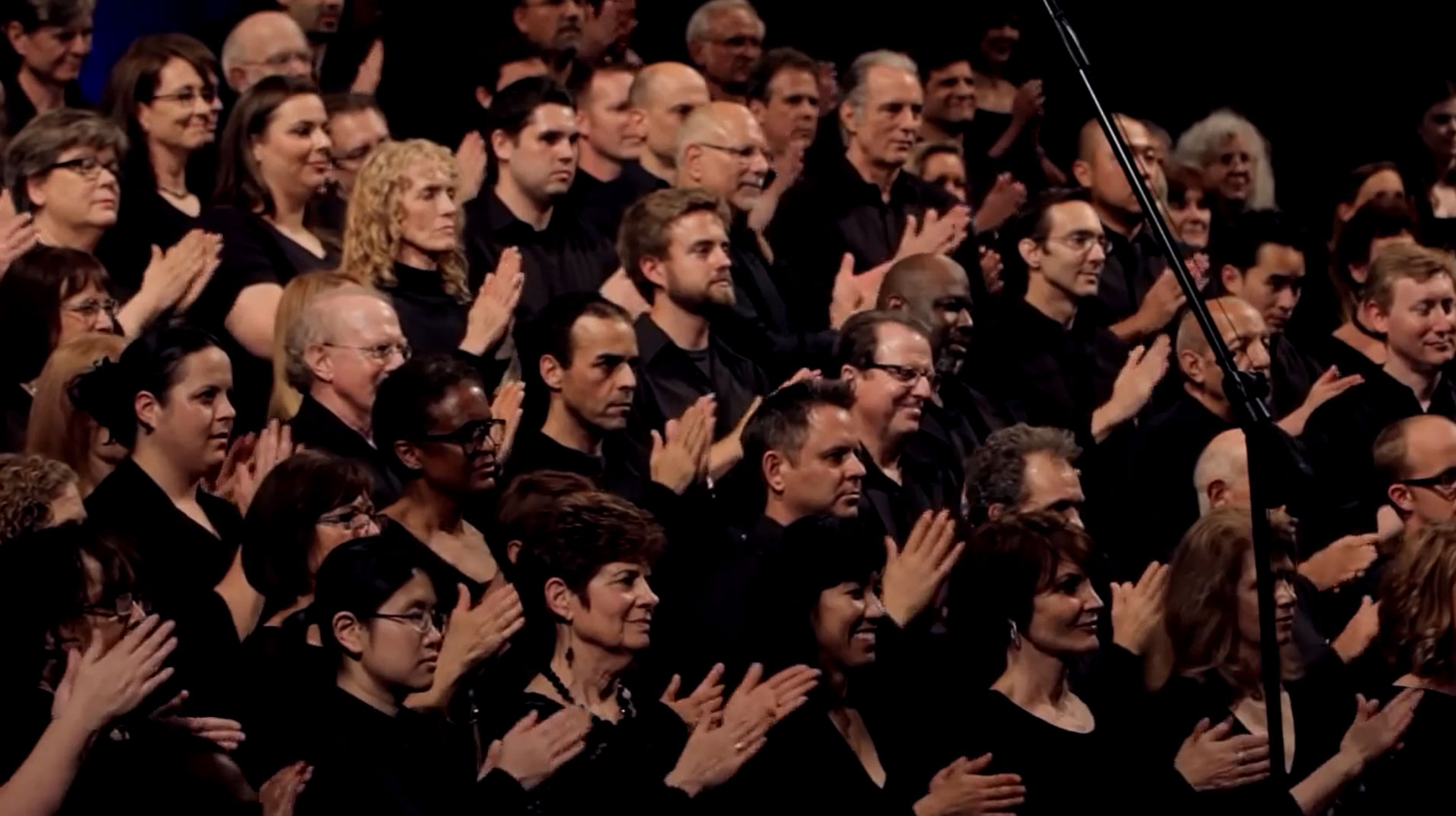Huge Choir Mimics Sound Of Thunderstorm Using Only Hands, When They ...