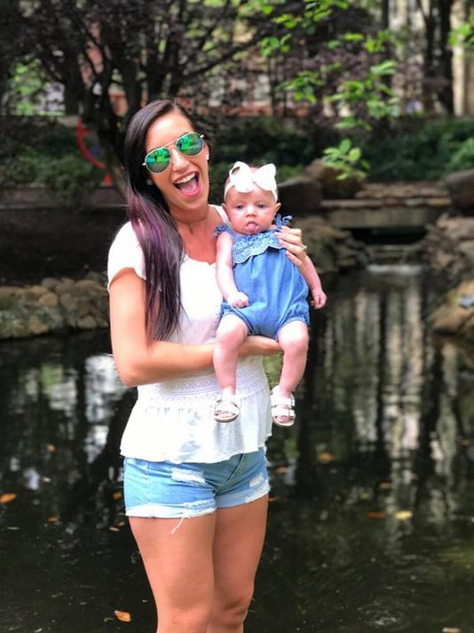 Tennessee Professor's Response To Single Mom's Absence Has Internet ...