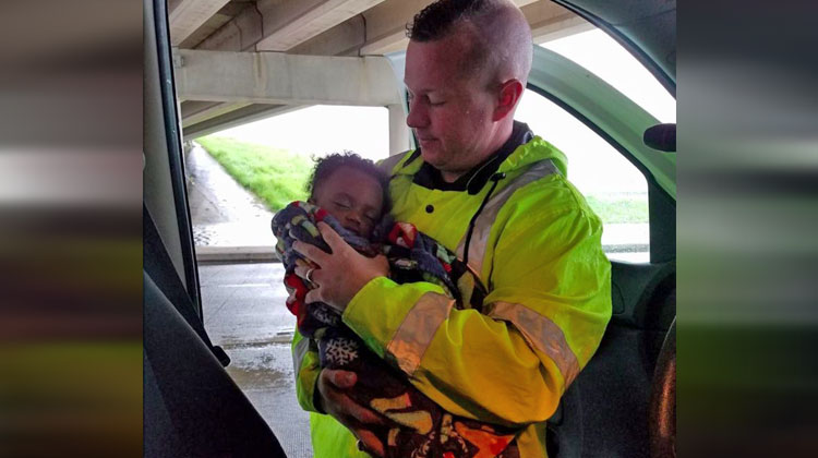 Houston Mom Pleas With Internet To Find Lost Baby, Then Sees Her ...