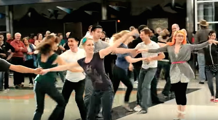 Flash Mob Breaks Out In Denver Airport — InspireMore