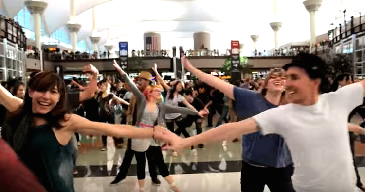 Flash Mob Breaks Out In Denver Airport — InspireMore