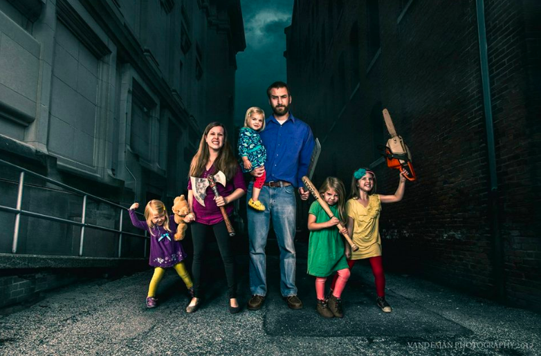James Breakwell Tweets Daily Life With 4 Sassy Daughters — InspireMore