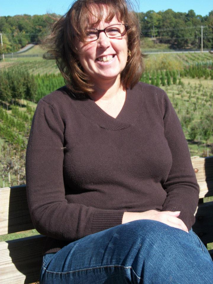 Tammy Waddell Asks For Backpacks At Funeral. -InspireMore