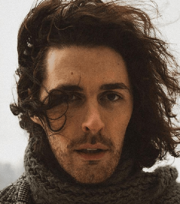 Hozier Surprises Subway Riders With Impromptu Underground Show ...