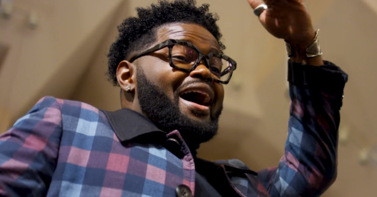 Man With Rare Voice Is Dazzling The World With His High Notes ...