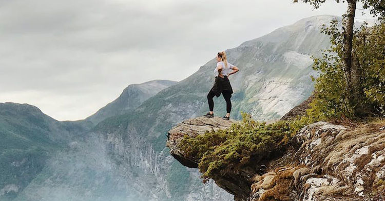 7 Reasons Why Being Single Is Actually The Best – InspireMore