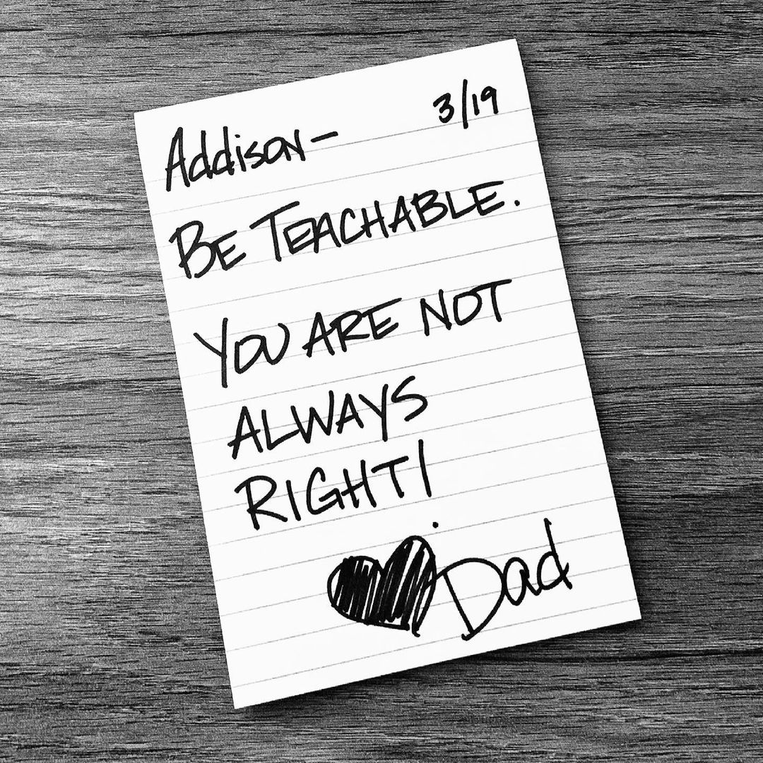 Dad Slips Over 600 Inspiring Notes Into Daughter's Backpack To Ease Her ...