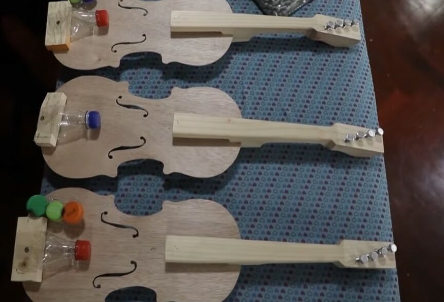 This 68-Yr-Old Music Teacher Is Building Recycled Violins So Every ...