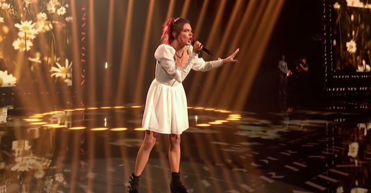 Simon Cowell's Golden Buzzer Winner Makes Triumphant Return To AGT All ...