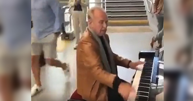 "Goodness Gracious!" Man Wows Strangers With His Toe-Tapping Piano ...