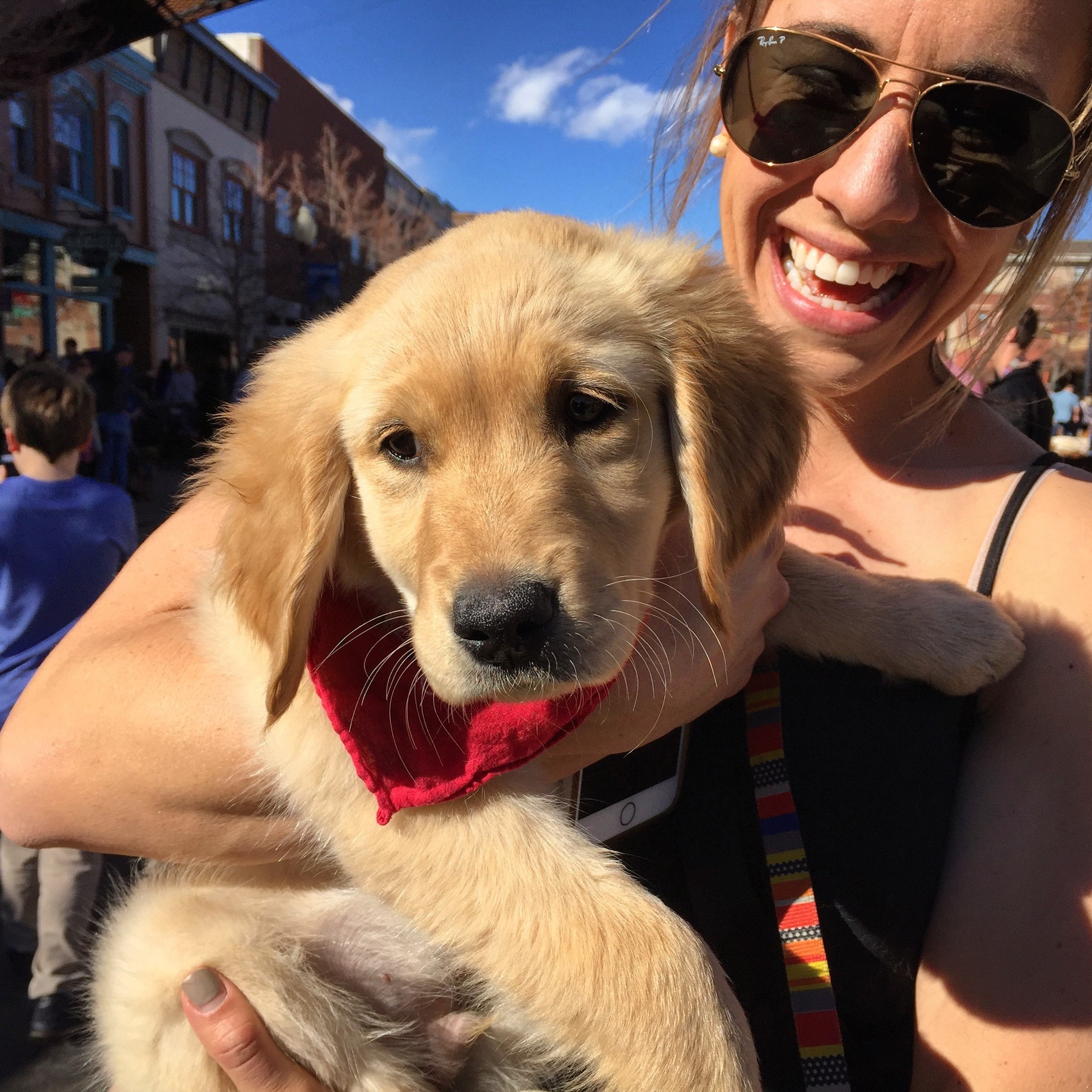 Raise The Woof! Golden Retrievers Flock To Golden, Colorado For Epic ...