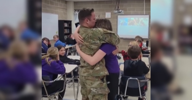 "Deployed" Dad Joins Daughter's Class On Zoom — Seconds Later He Walks ...