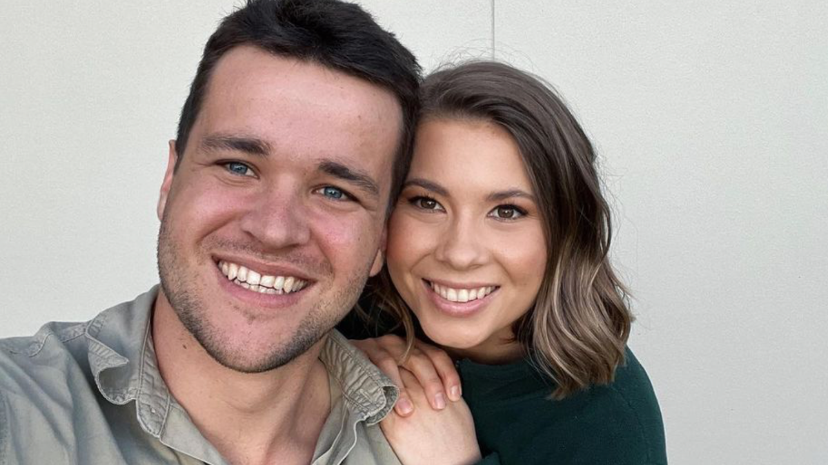 Bindi Irwin Gushes Over Husband Chandler Powell in Romantic Anniversary ...