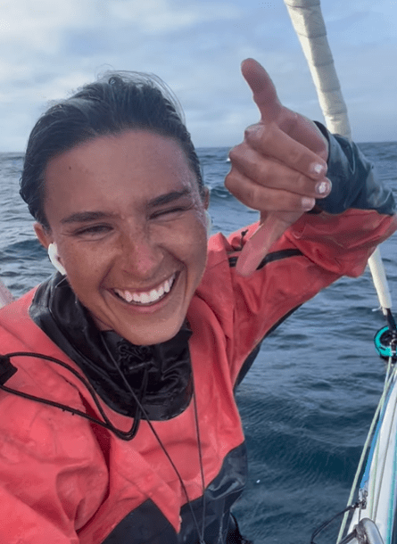 29-Year-Old Makes History As First American Woman To Ever Sail Around ...