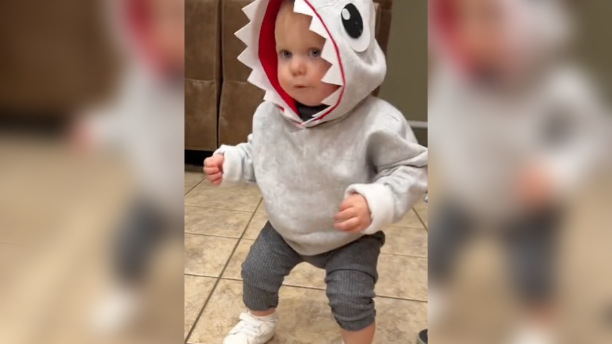 Beautiful Ballerina Teaches Tiny Toddler How to Dance