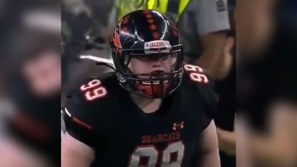 Teen With Down Syndrome Plays Football In State Championship