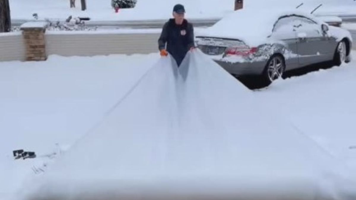 Hate Shoveling Snow? Try This Dad's Genius Hack! – InspireMore
