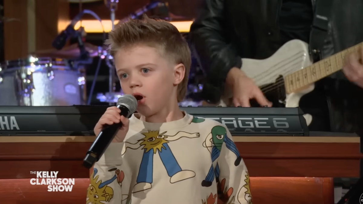 Kelly Clarkson's Son Speaks Out About His Viral Cover