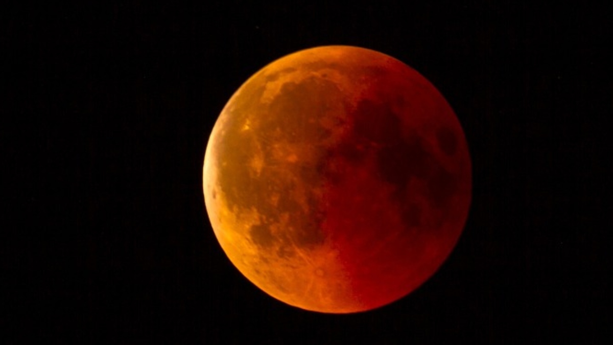 Don't Miss The First Total Lunar Eclipse In Years! – InspireMore