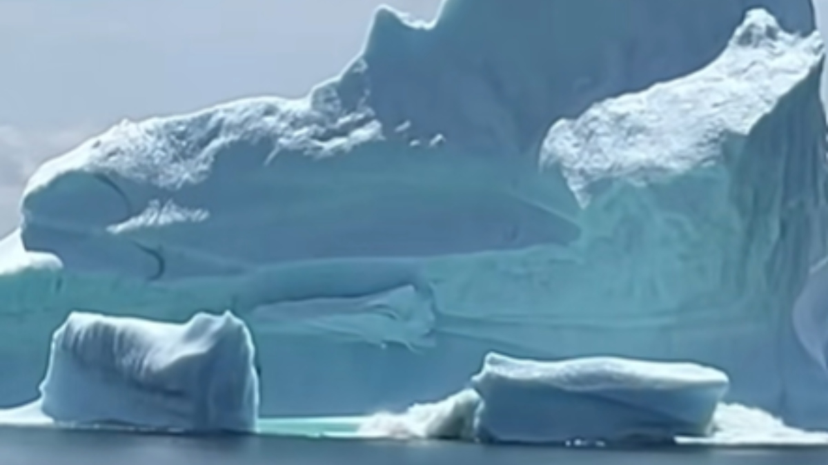 Video Captures Massive Iceberg Crashing Into The Sea – InspireMore