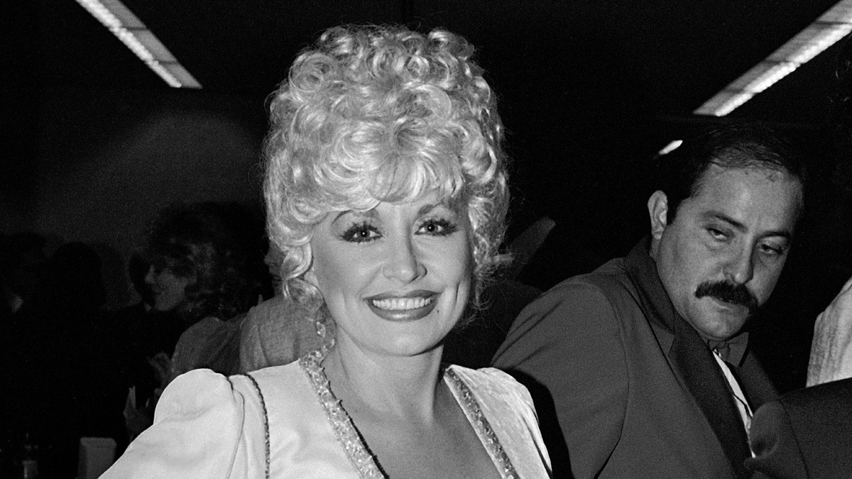 Governor Lee Announces News Ahead of Dolly Parton's Birthday